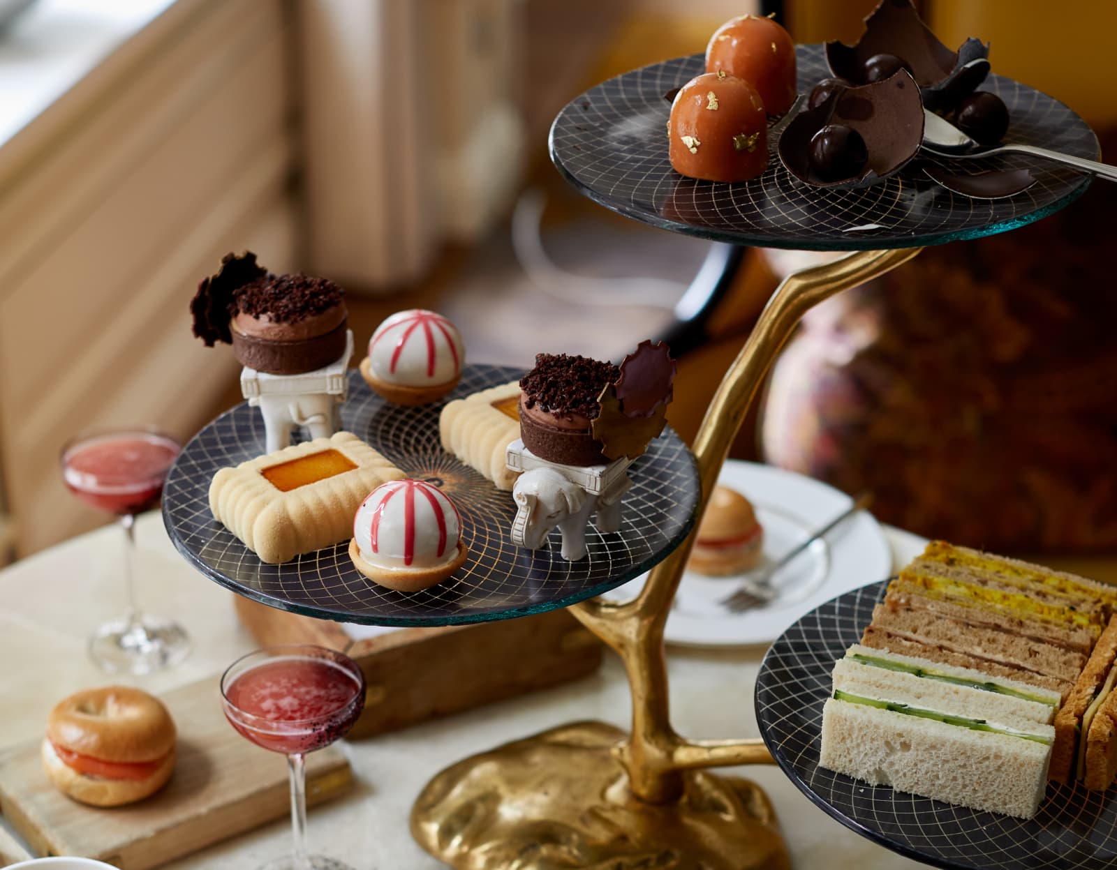 The LaLee, Chelsea | Afternoon Tea at Cadogan's