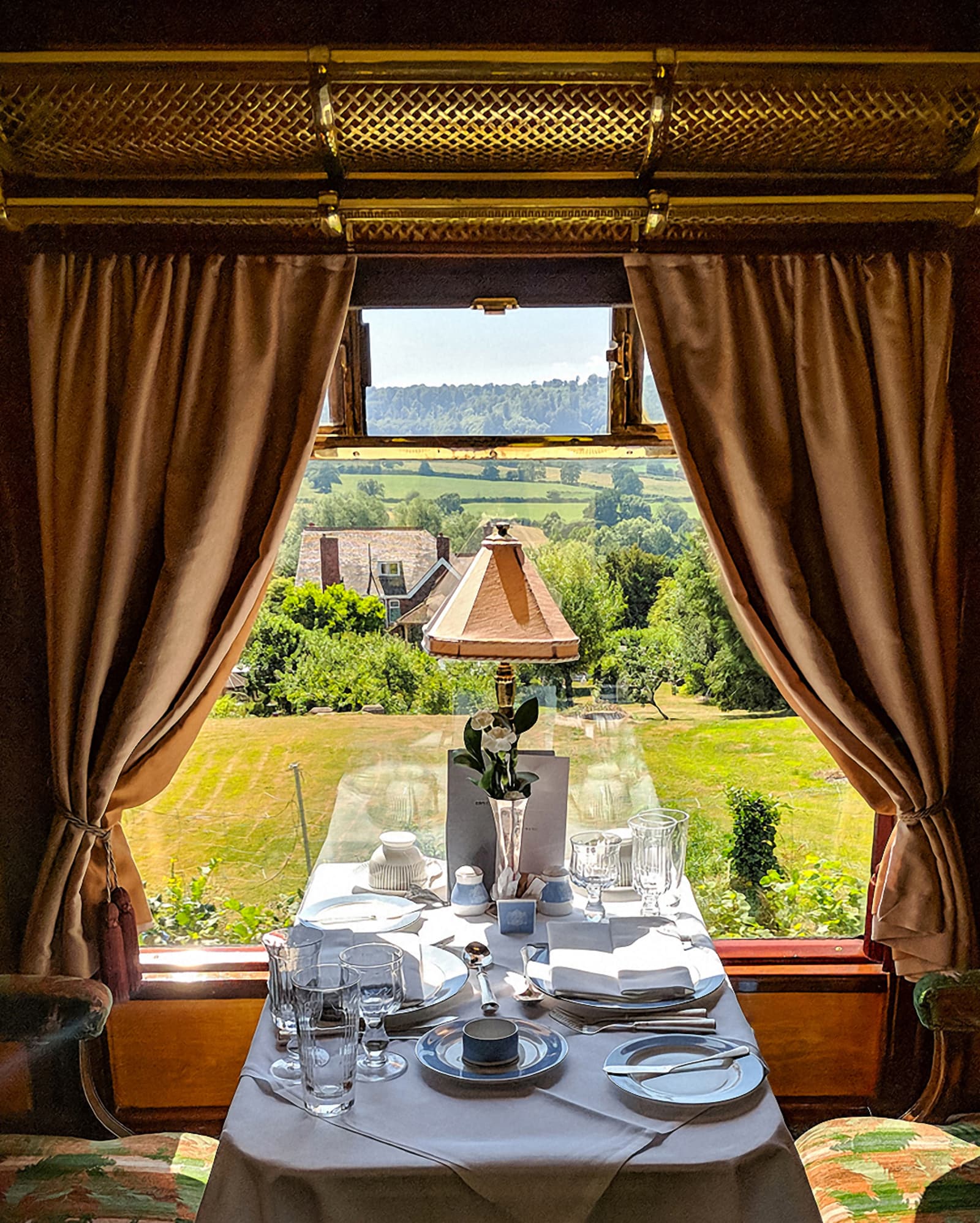 British Pullman, A Belmond Train | Day Trips and Weekend Excursions