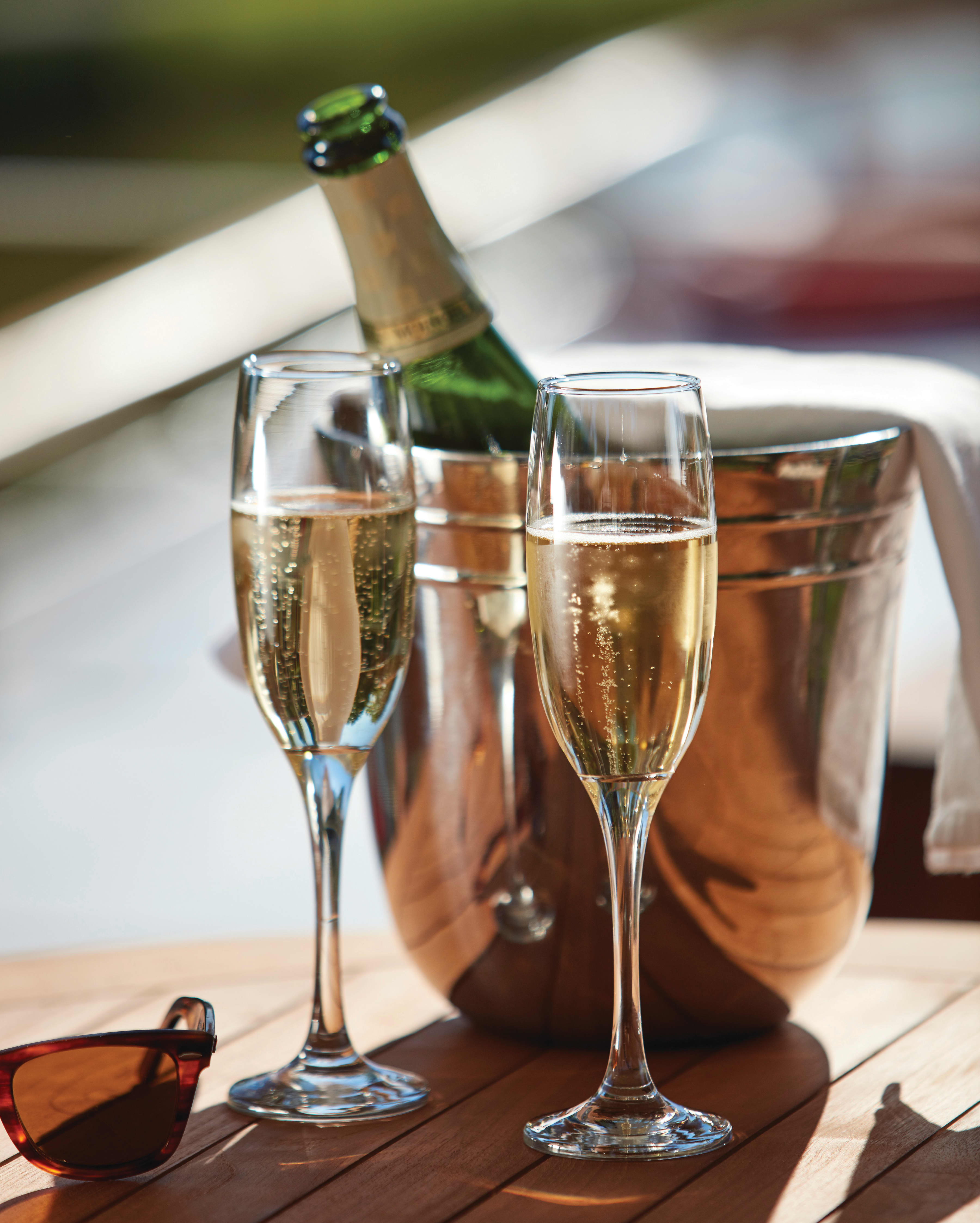 Luxury French Cruises in Champagne | Coquelicot, A Belmond Boat